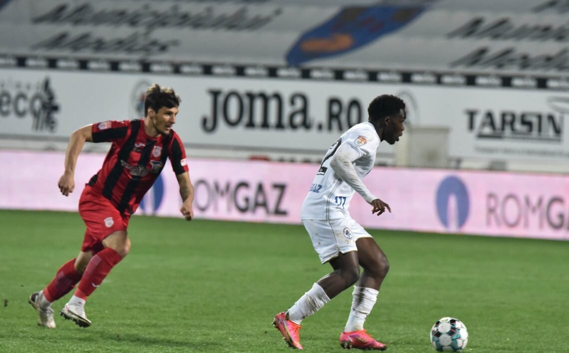 Foot-Roumanie : Bryan Alcéus et son équipe renversés par le leader ...