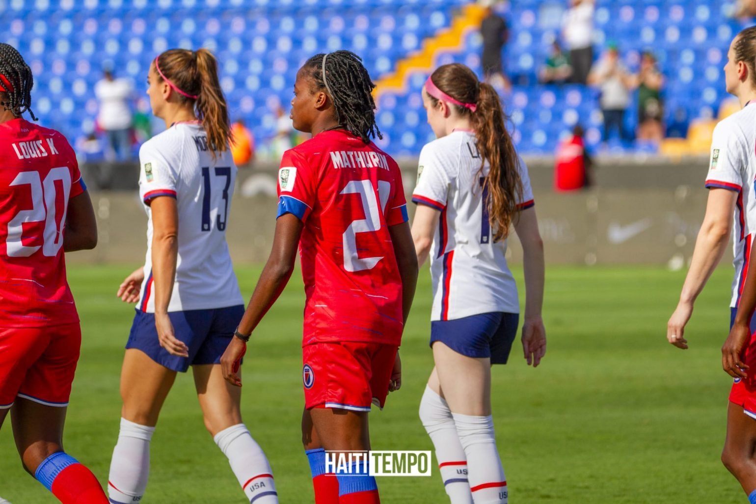 CONCACAF W: Alex Morgan a demandé le maillot de Kethna Louis ! - Haiti ...